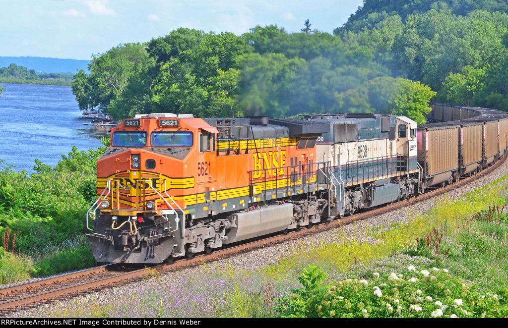 BNSF 5621, CP's River Sub.
